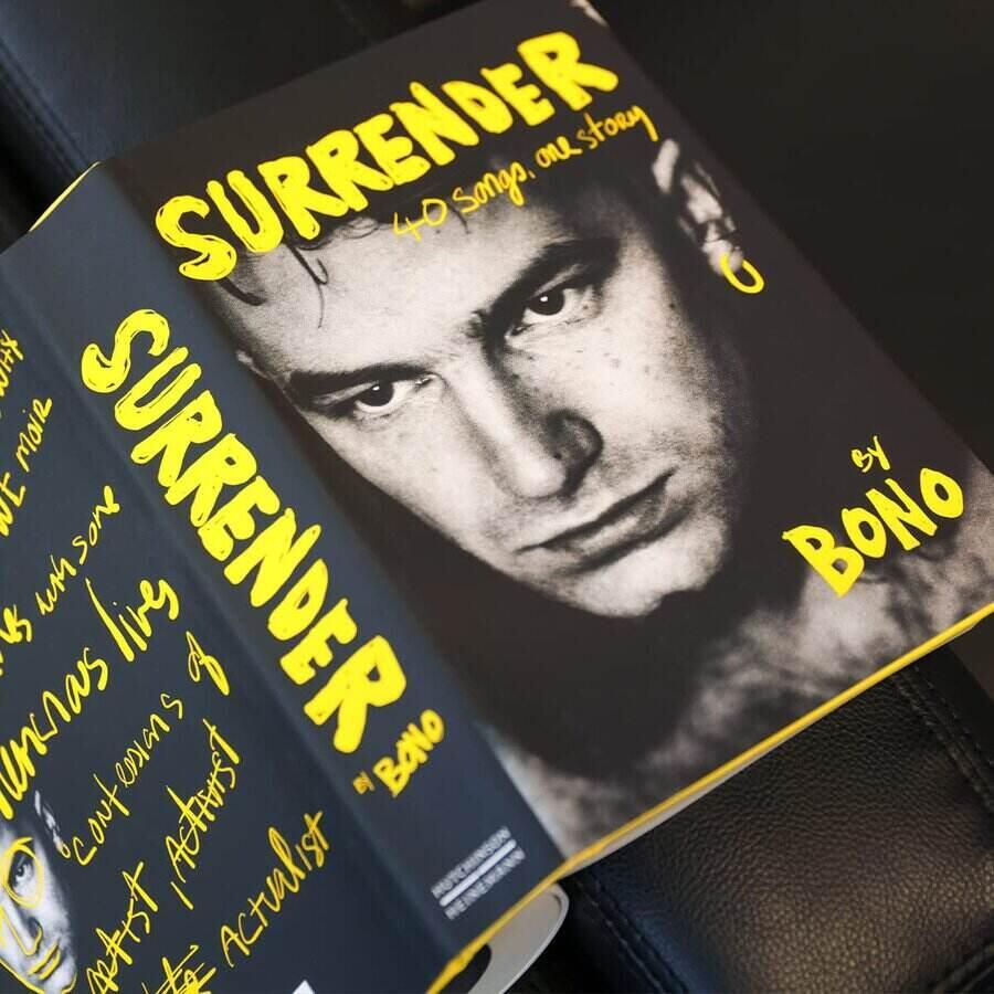 Bono: Surrender - 40 Songs, One Story - knjižara Rockmark